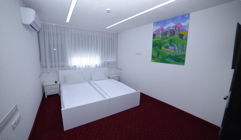 Sobe | Caffe bar ROMANTIC